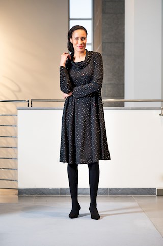 Känslan Maria Torget i Stockholm säljer Camilla Thulin, Brax, Anna Montana